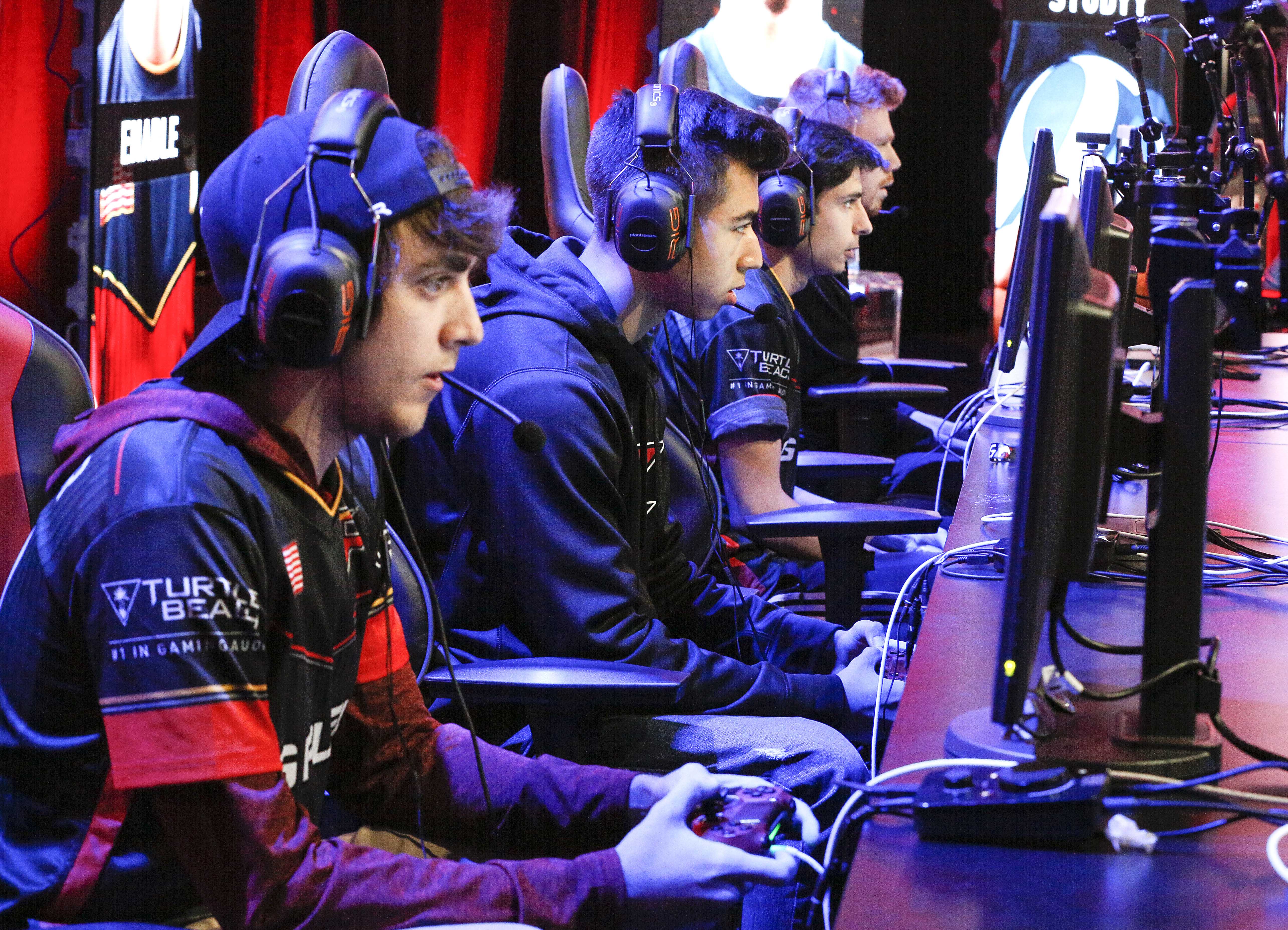 Not Just A Phase: E-Sports Giant FaZe Clan Dips Into Club Basketball ...